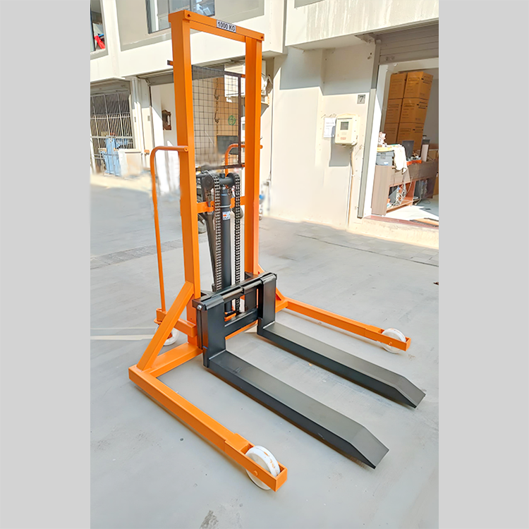 Straddle Leg Stacker Suppliers in India